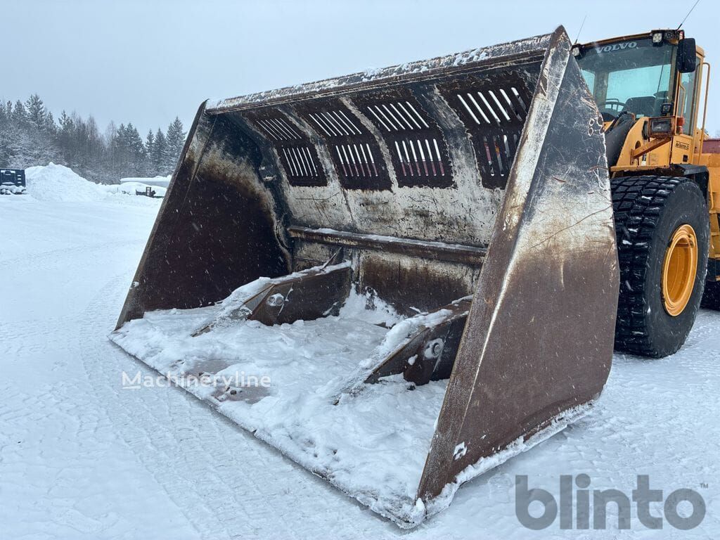 Prodaje se ABL kašiku za prednje utovarivač na aukciji