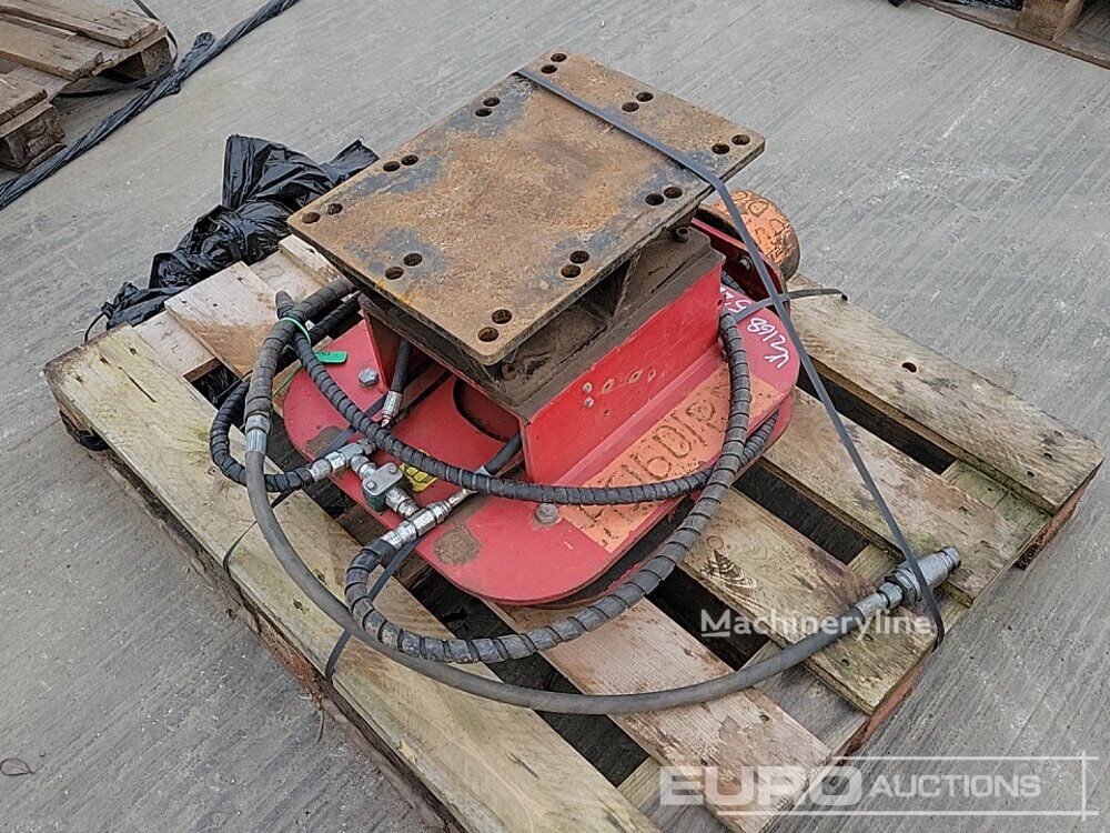 Prodaje se Hydraulic Post Knocker vibro ploču za bager na aukciji