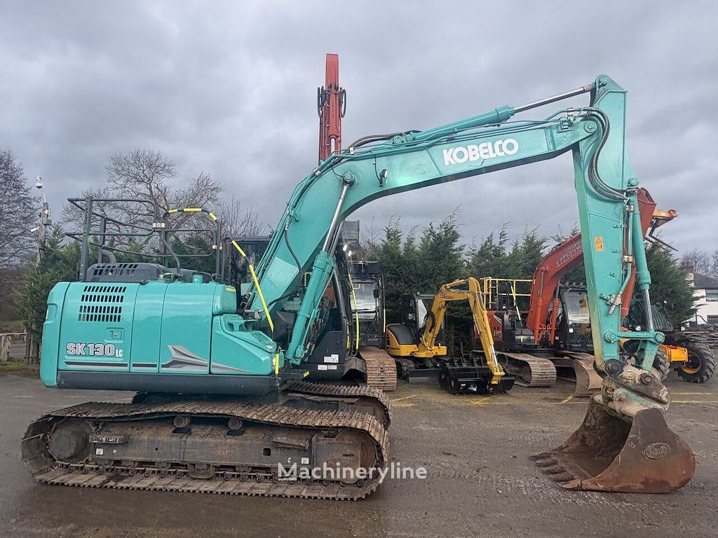 Kobelco SK130 bager guseničar
