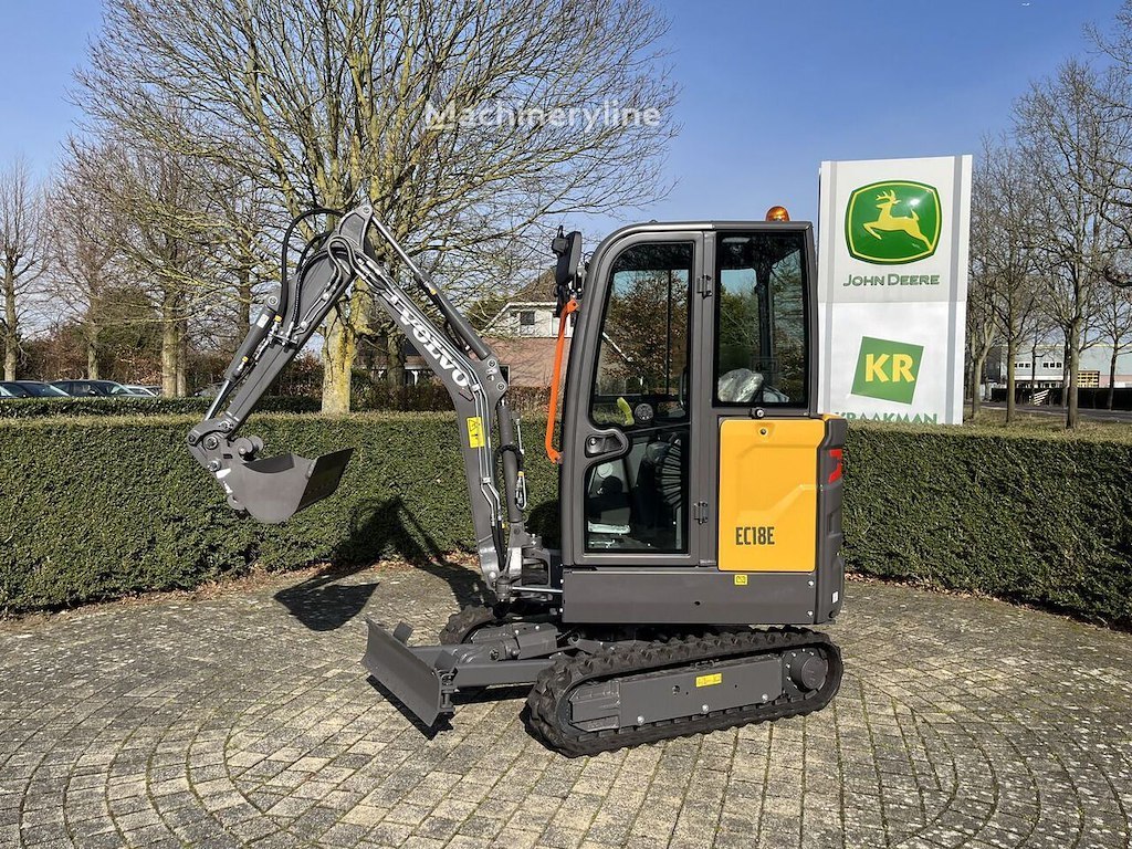 Novi Volvo EC18E mini bager