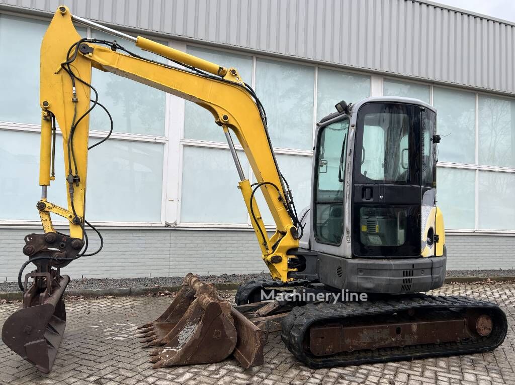 New Holland E 50.2 C mini bager