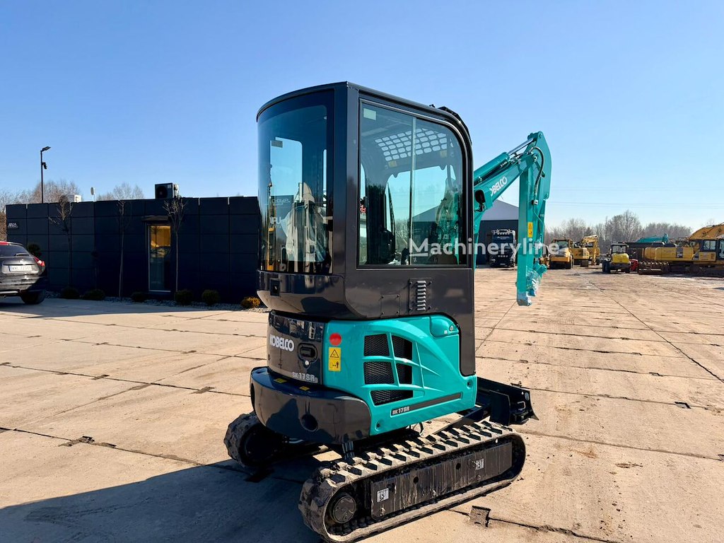 Novi Kobelco SK17SR-3E mini bager