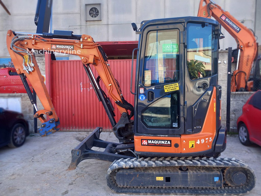 Hitachi ZX33U-6 mini bager