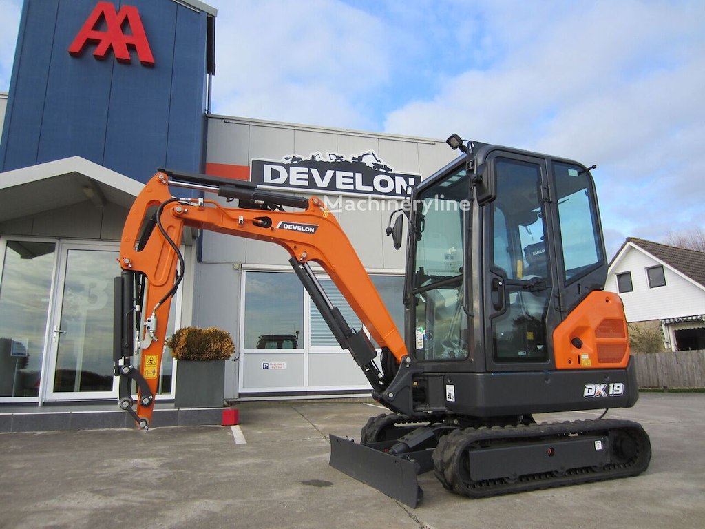 Develon DX19-7 mini bager