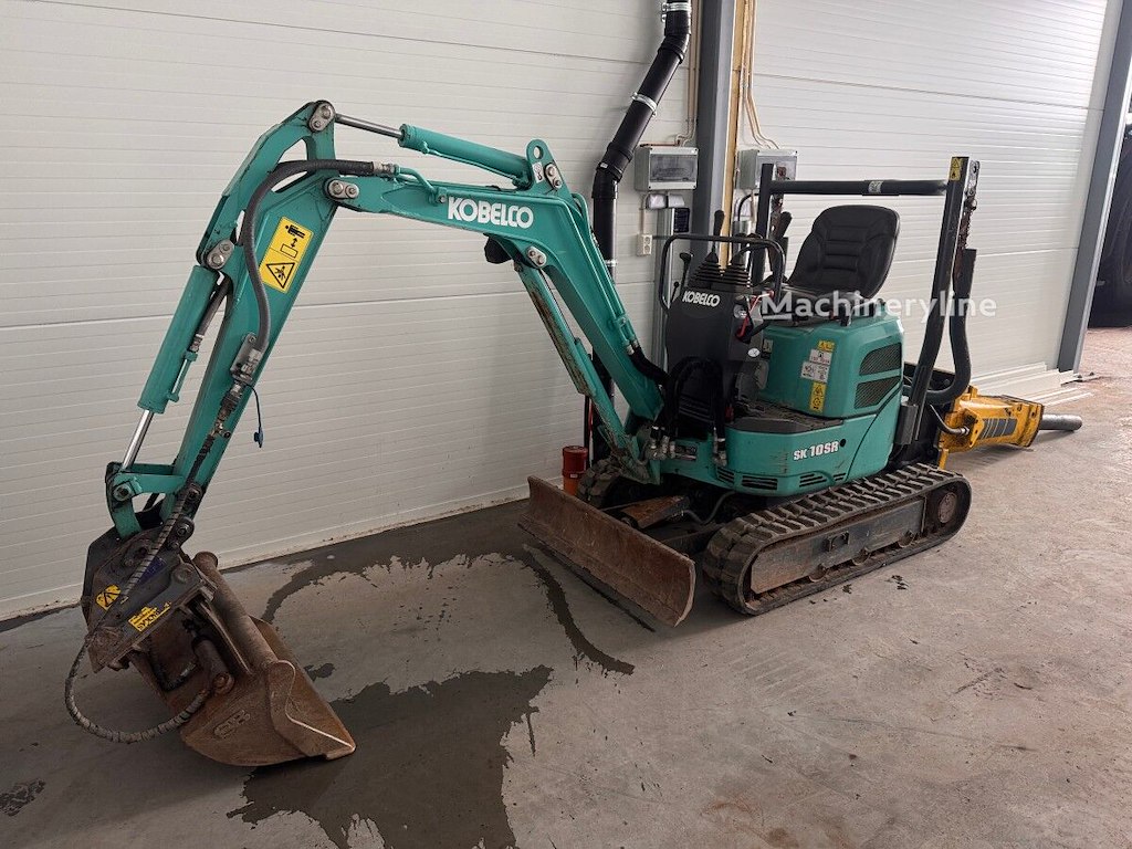 Prodaje se Kobelco SK10SR-3 mini bager na aukciji