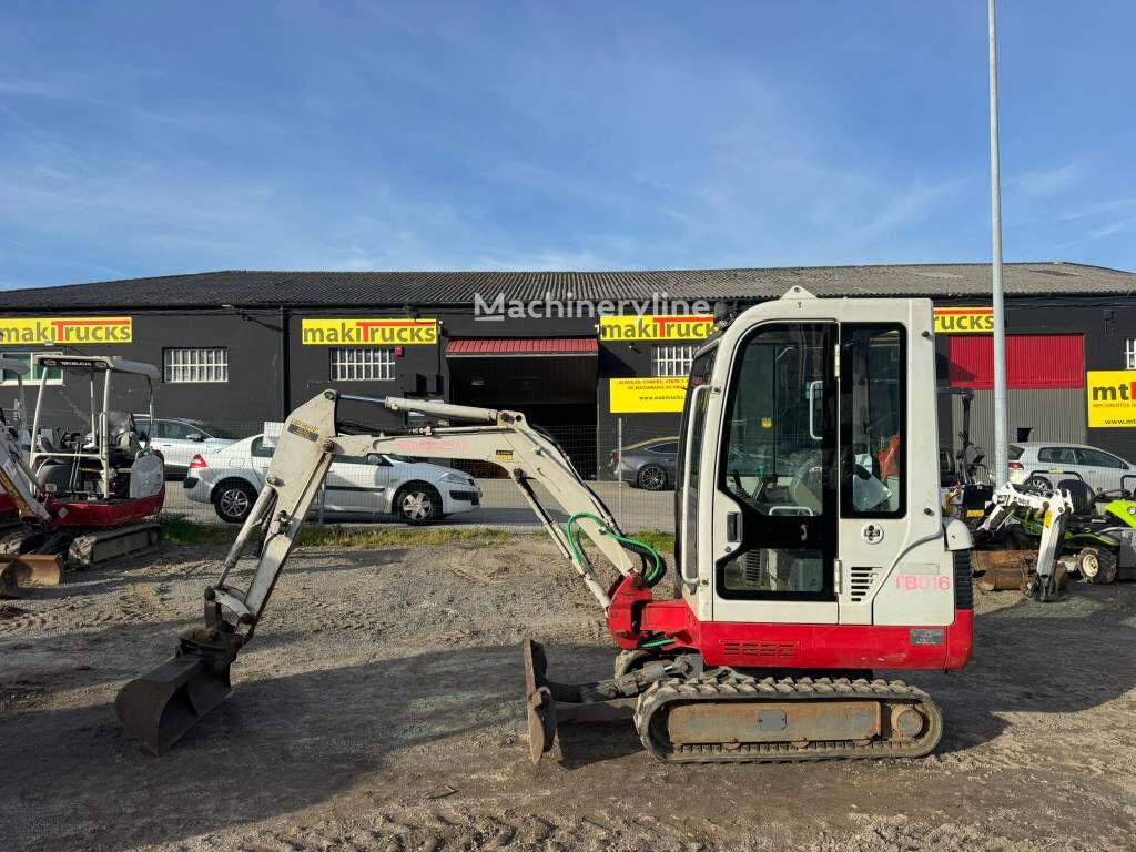 Takeuchi tb016 mini bager