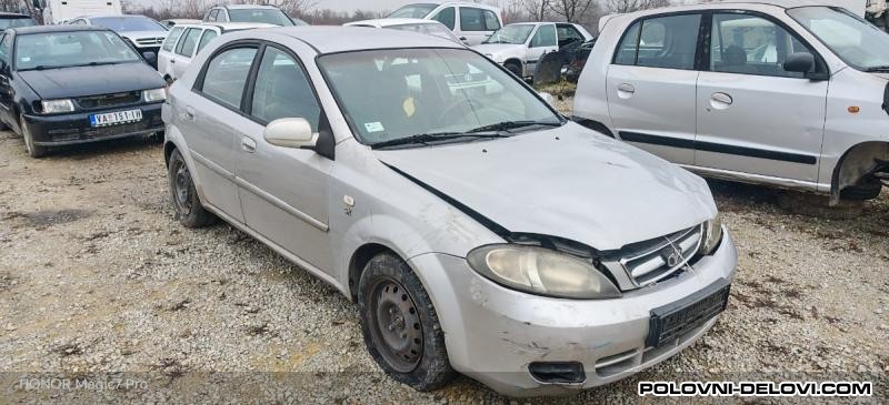 Chevrolet Lacetti 1.4b Kompletan Auto U Delovima