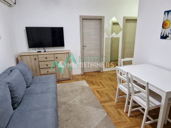 Stanovi,NOVI SAD,GRBAVICA,kv: 58.00, € 750, ID: 9101891
