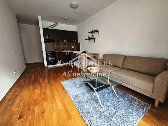 Stari grad, Gundulićev venac, 1.5 stan, 45m2, 650 EUR