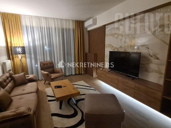 #45212, Izdavanje, Stan, BEOGRAD NA VODI, 1600 EUR