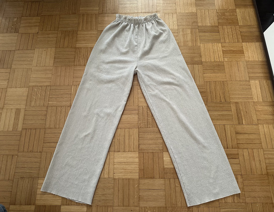 Krem pantalone XS-S