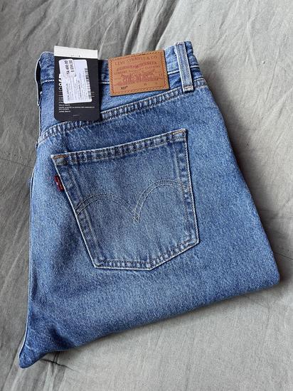 Levis crop model velicina 29 NOVO