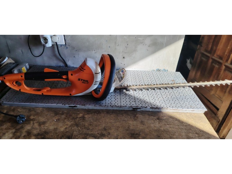 STIHL HSE71 TRIMER ZA ŽIVU OGRADU