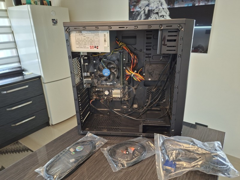 Računar kompjuter PC intel i5 Asus Prime H310M 8GB Ram