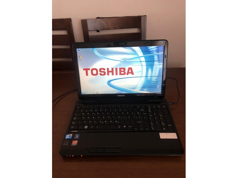 TOSHIBA Satellite L650 = 15.6"