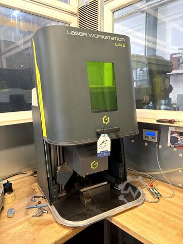 Lasersko graviranje mašina
GRAVOTECH LASER WORKSTATION 2