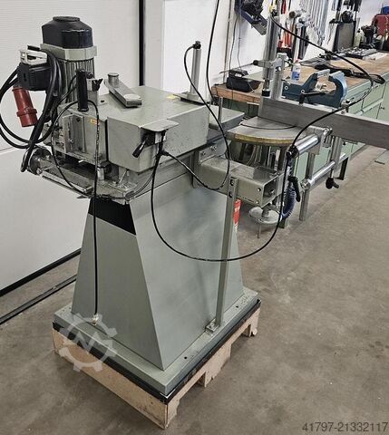 Ugaono sekač Graule AKF 6/250
Graule AKF 6/250