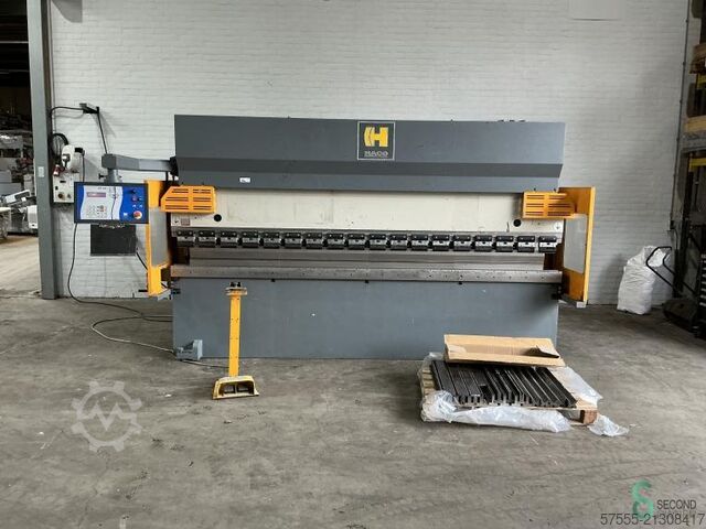ABKANT PRESA HACO PPM 36100, 3600mm x 100t, 2011.
HACO PPM 36100, 3600mm x 100t