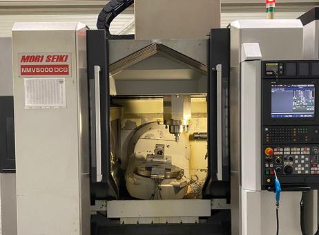5-osni obradni centar Mori Seiki NMV 5000 DCG