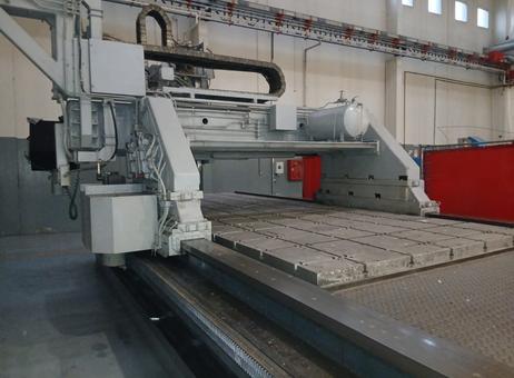 Vertikalni obradni centar Extron bridge type machining center