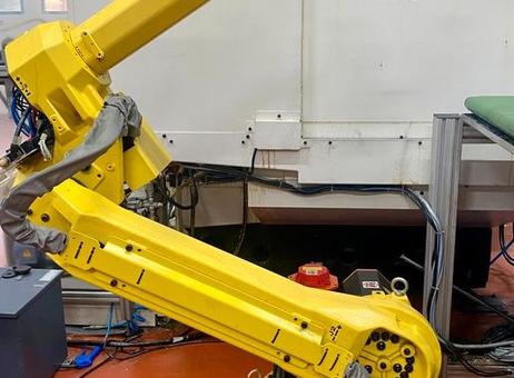 Industrial Robot FANUC M-20iA 12L