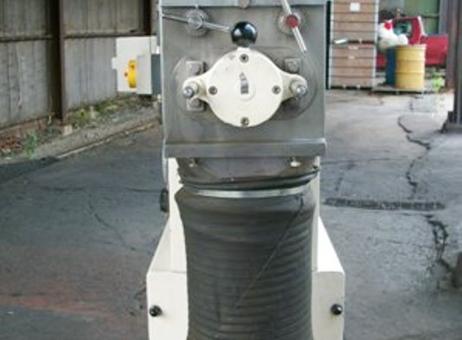 Fruit MGI-400 granulator