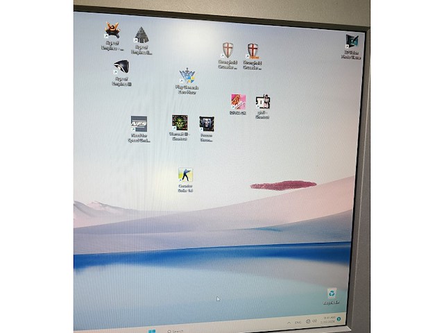 Desktop računar sa retro igrama