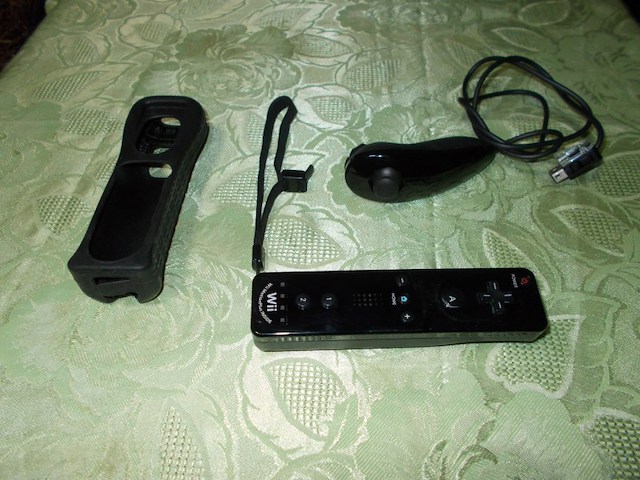 Nintendo Wii remote kontroler+nuncak + silikonska maska