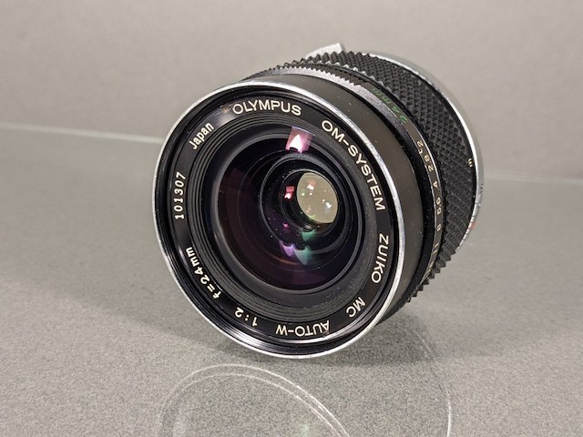 Olympus Zuiko 24mm f2 MC Auto-W