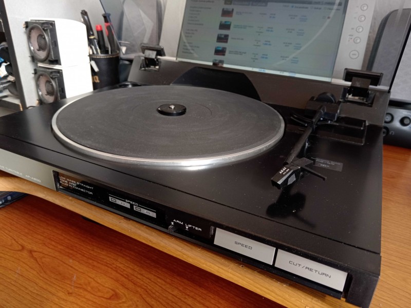 Akai AP-A200 (gramofon)