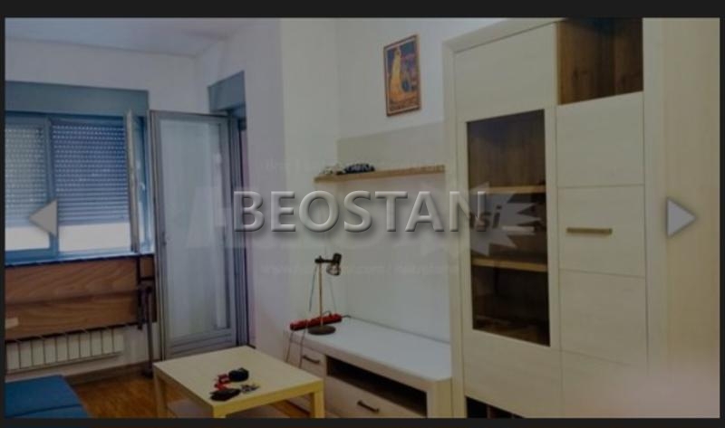 Novi Beograd - Blok 61 #66423
500 €