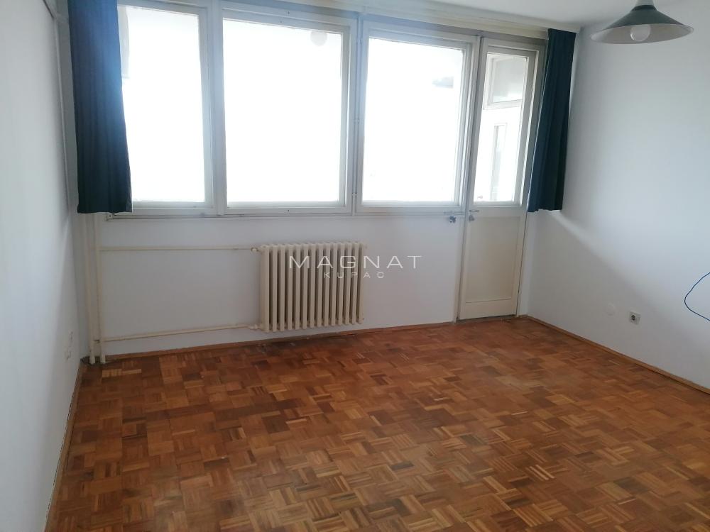 Fontana - dvosoban useljiv stan kod Carine ID#5515
500 €