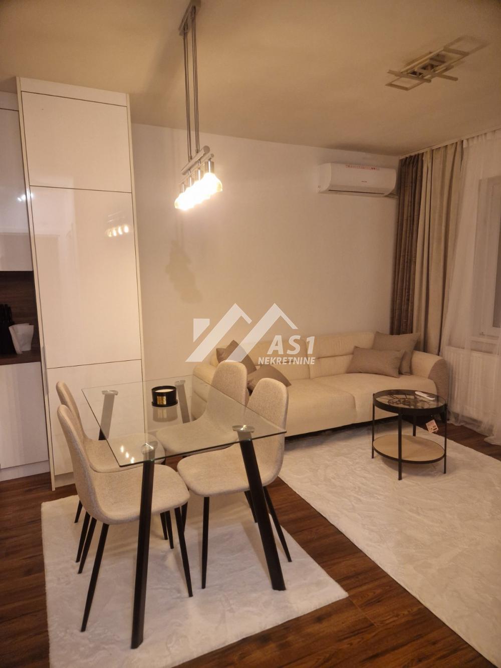 Izdaje se LUX jednoiposoban stan na Podbari !! ID#5749
450 €