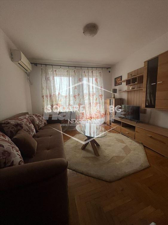 Tašmajdan, 2.0 namešten ID#5229
520 €