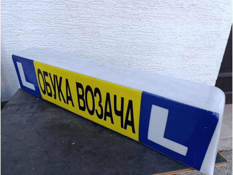 Svetleća krovna reklama za auto