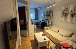 Odličan jednoiposoban stan u Železničkoj !