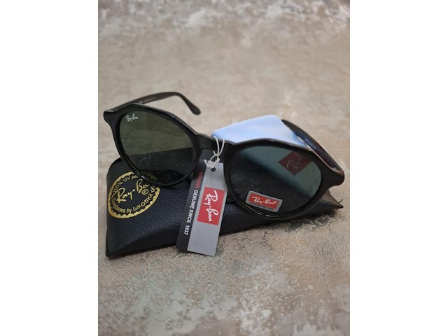 Ray Ban crne sestougaone naocare za sunce