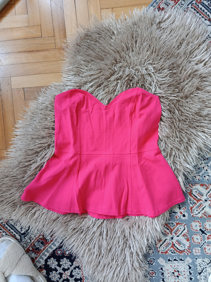 H&M peplum korset top srcoliki izrez ekskluziv