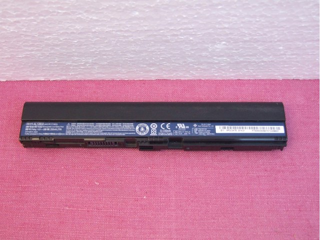 Acer AL12B32 baterija 14.8V 2500mAh 37Wh ORIGINAL