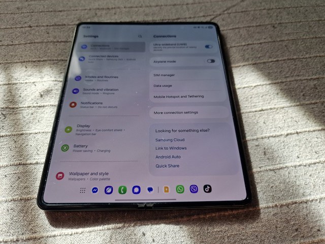 Galaxy Fold 3
