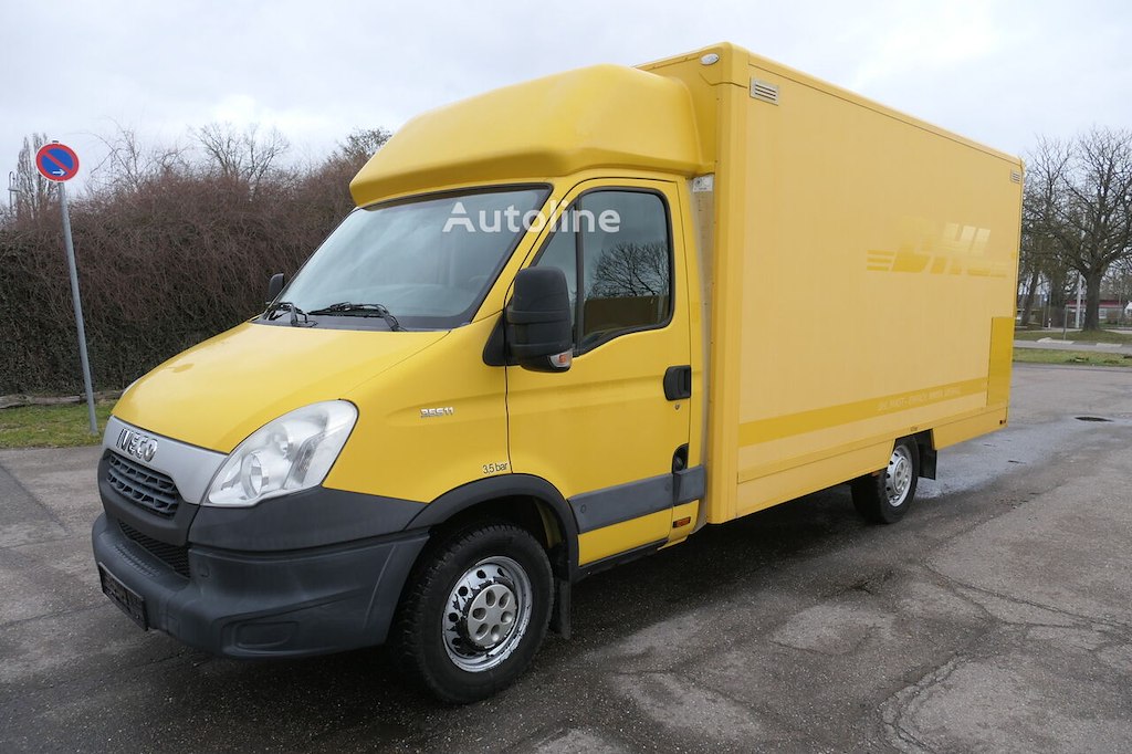 IVECO Daily 35 S11 C30C Regale LUFT D kamion furgon < 3.5t
