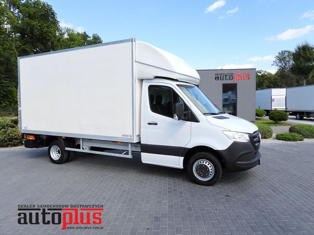Mercedes-Benz SPRINTER 514 BOX LIFT 8 PALLETS CRUISE CONTROL TWIN WHEELS AIR C kamion furgon < 3.5t