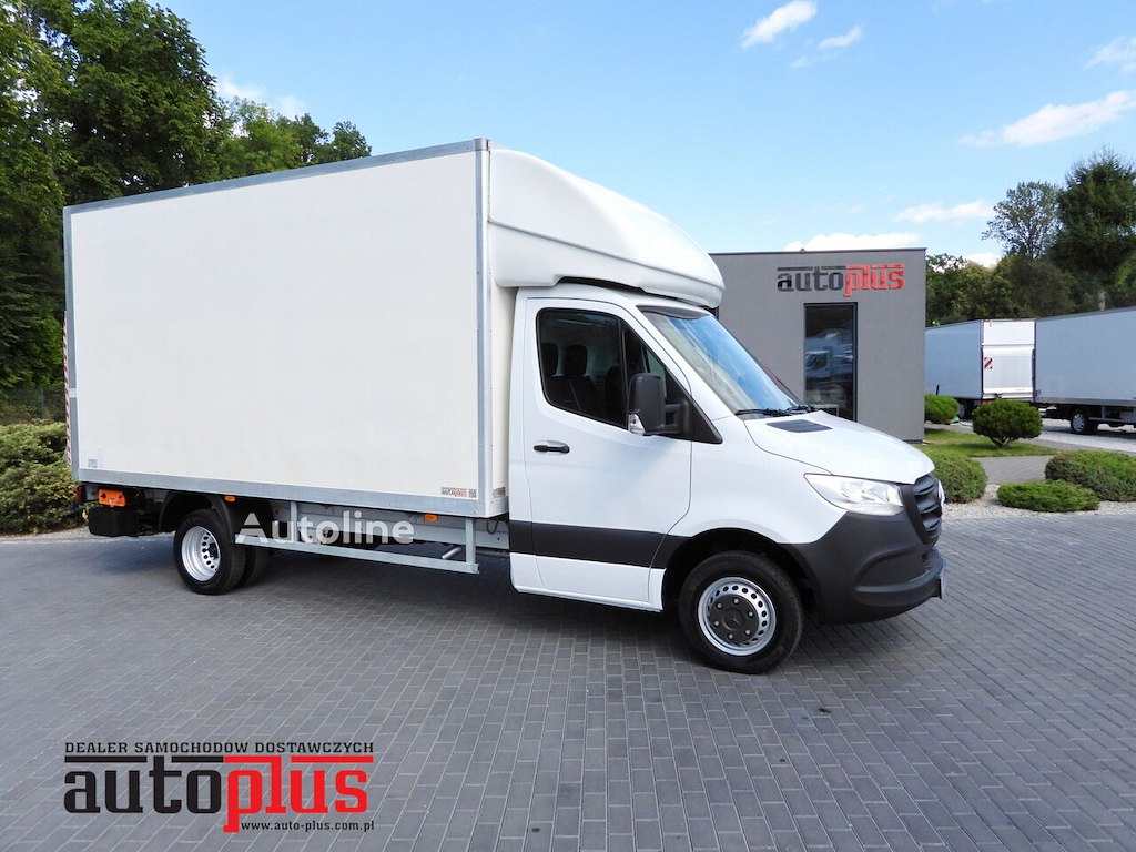 Mercedes-Benz SPRINTER 514 BOX LIFT 8 PALLETS CRUISE CONTROL TWIN WHEELS AIR C kamion furgon < 3.5t