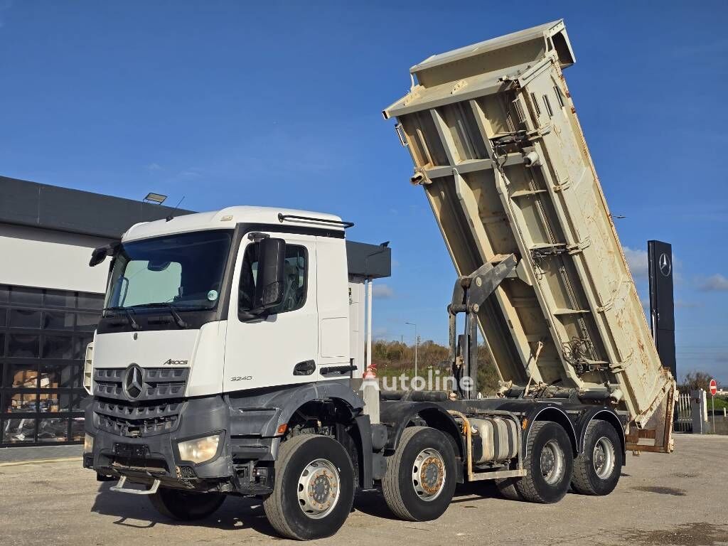 Mercedes-Benz Arocs 3240 kiper