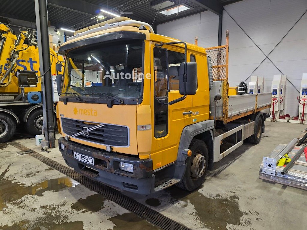 Prodaje se Volvo FL-6 4X2 kiper na aukciji