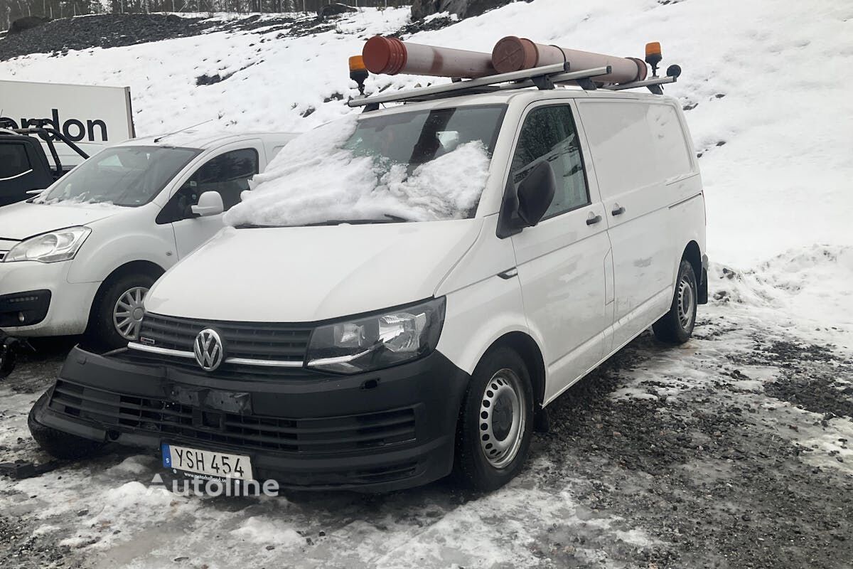 Prodaje se Volkswagen Transporter minibus furgon na aukciji