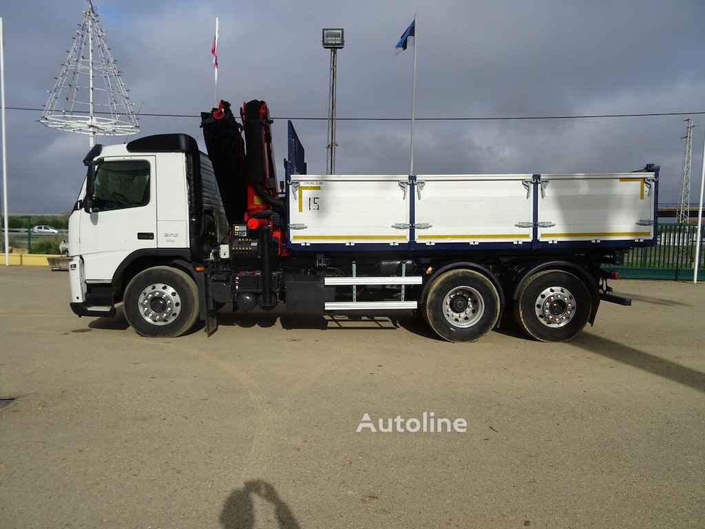 Volvo FM 370 kamion s ravnom platformom