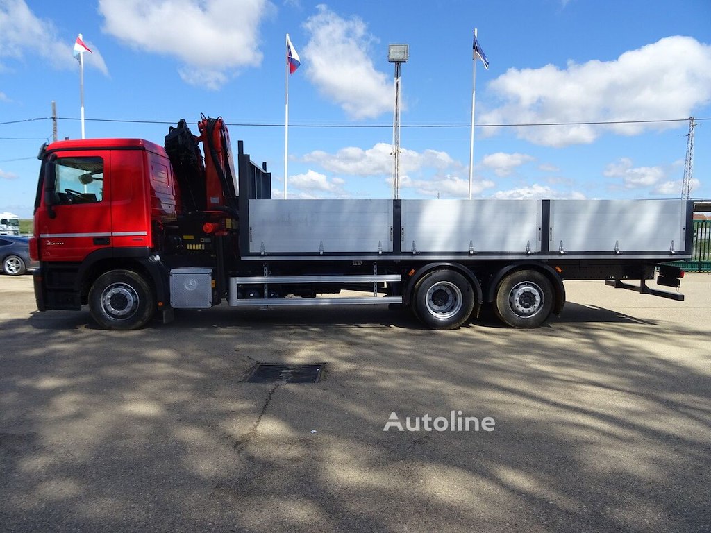 Mercedes-Benz Actros 2546 kamion s ravnom platformom