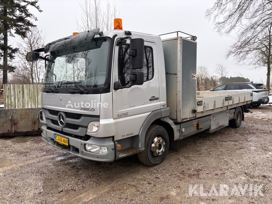 Prodaje se Mercedes-Benz ATEGO 12 LNR 4X2 kamion s ravnom platformom na aukciji