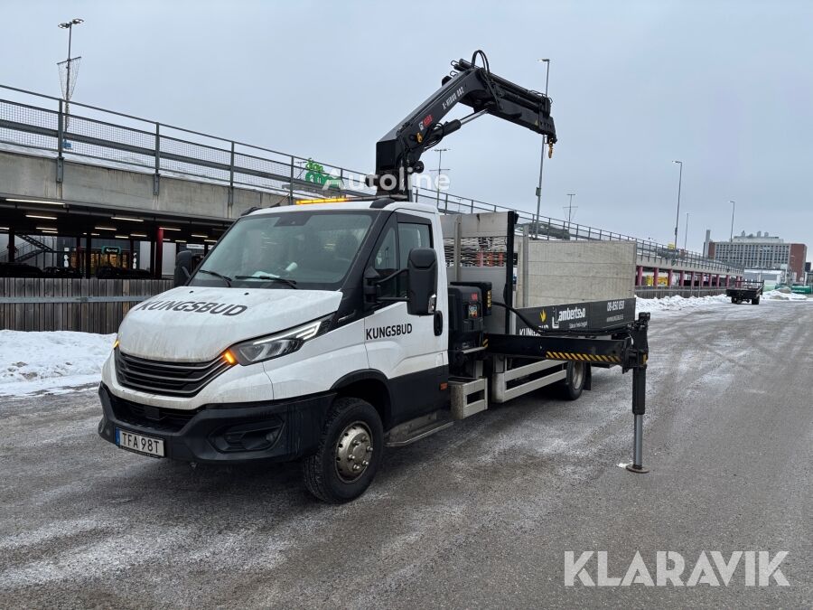 Prodaje se IVECO Daily kamion s ravnom platformom na aukciji